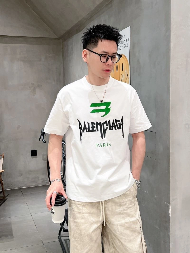 Inexpensive Balenciaga T-Shirts