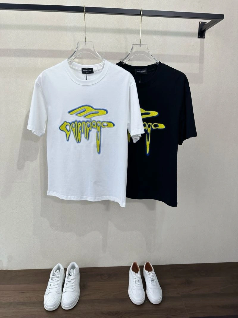 Exact replica Balenciaga T-Shirts