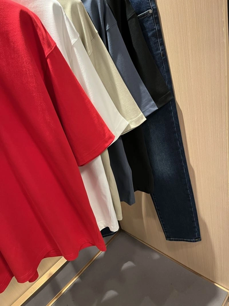 Exact replica Balenciaga T-Shirts