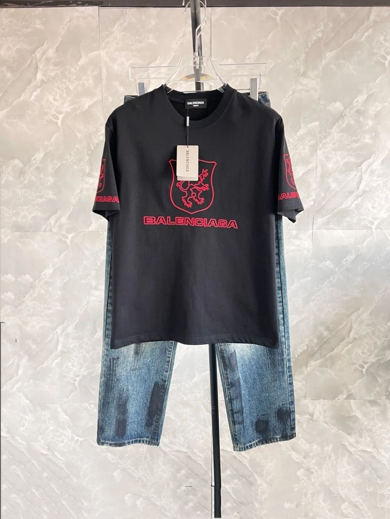 Exact replica Balenciaga T-Shirts