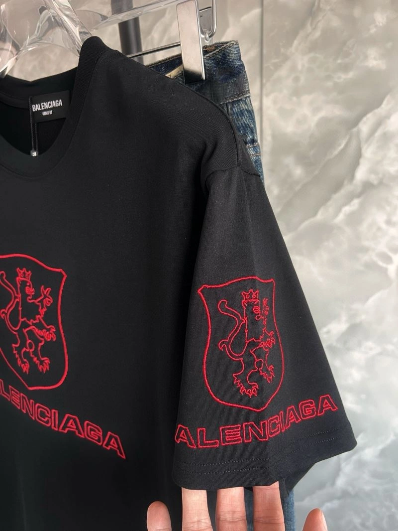 Exact replica Balenciaga T-Shirts