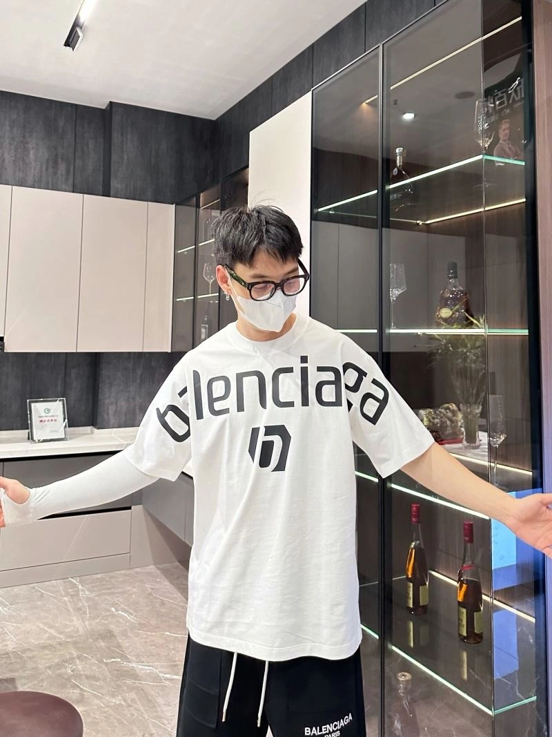 Top match Balenciaga T-Shirts