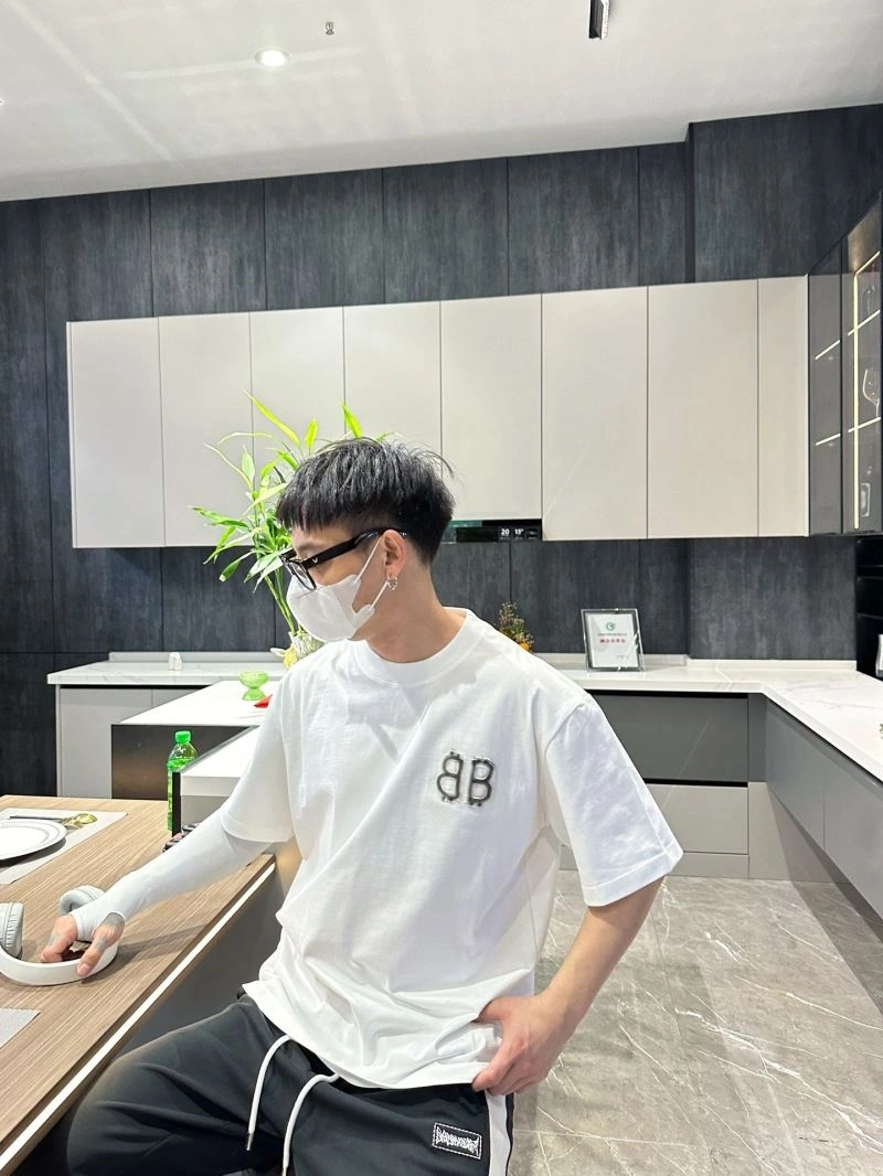 Brand-original Balenciaga T-Shirts