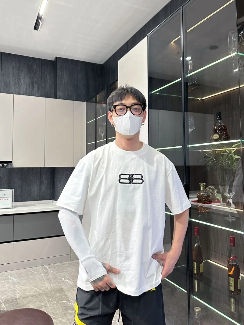 Top mirror Balenciaga T-Shirts