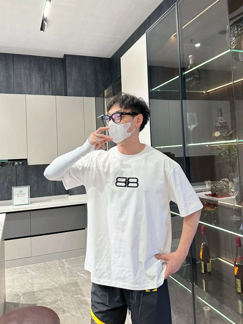 Top mirror Balenciaga T-Shirts