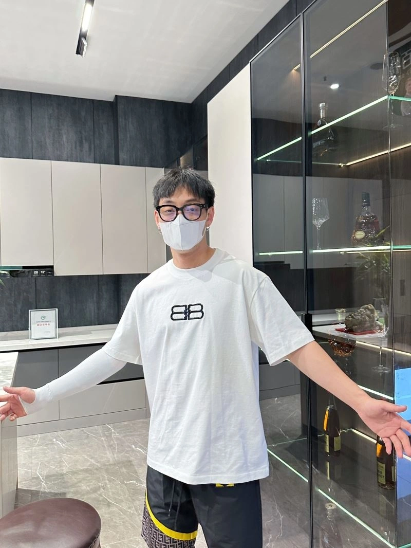 Top mirror Balenciaga T-Shirts