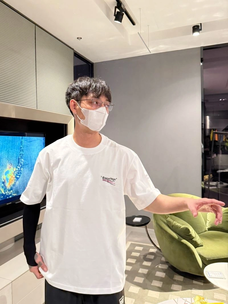 Brand-original Balenciaga T-Shirts
