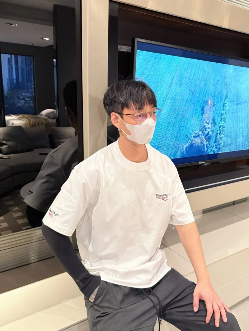 Brand-original Balenciaga T-Shirts