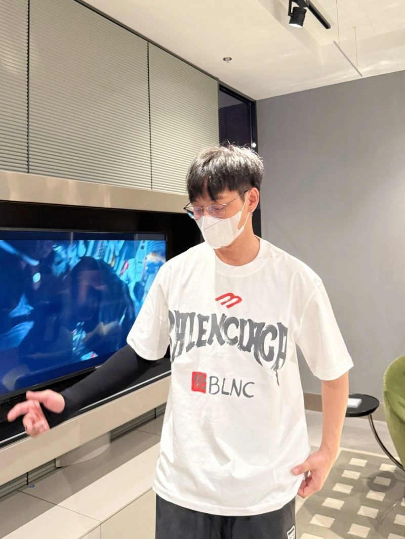 Genuine Balenciaga T-Shirts
