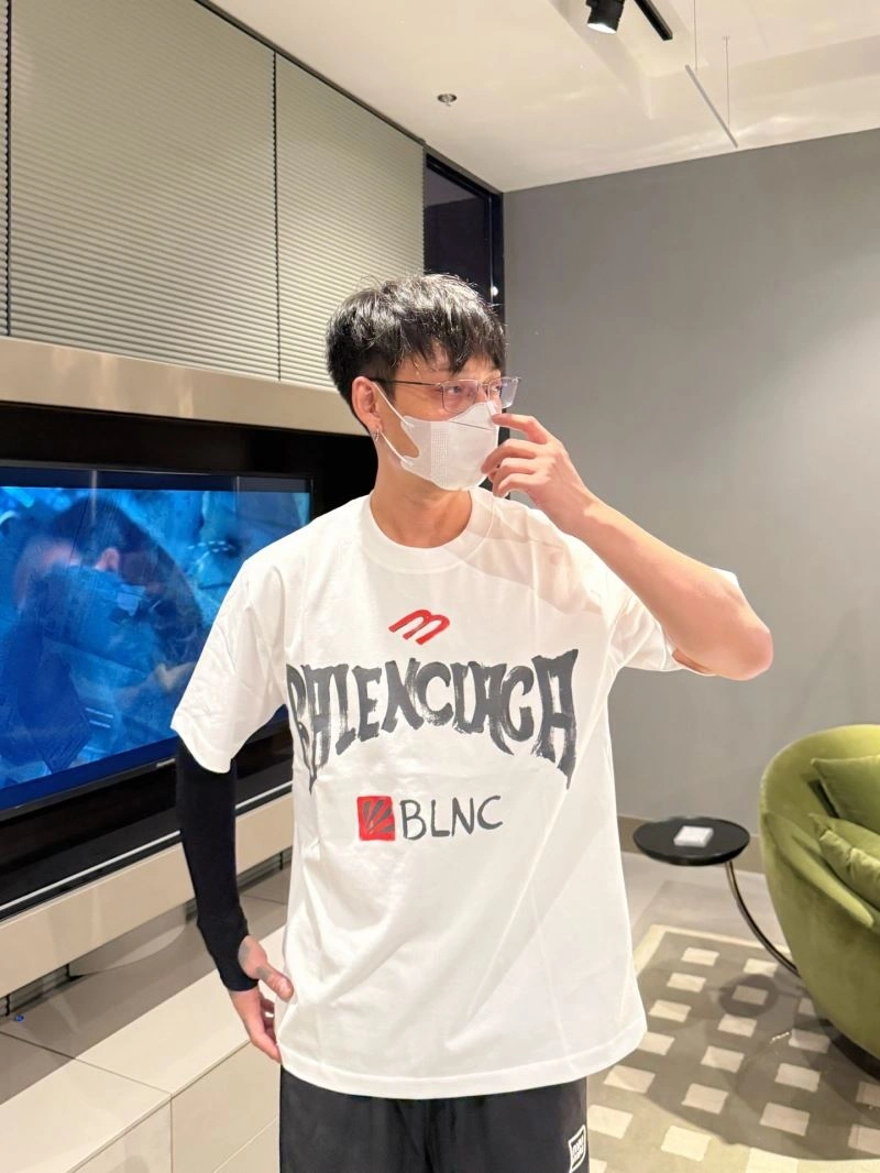 Genuine Balenciaga T-Shirts