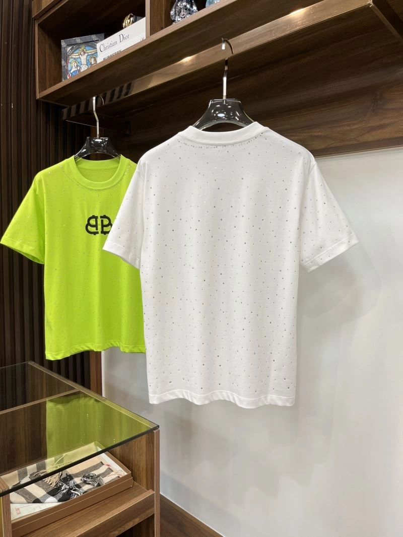 Bargain Balenciaga T-Shirts