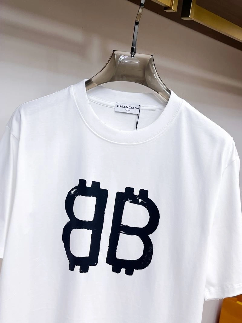 Inexpensive Balenciaga T-Shirts