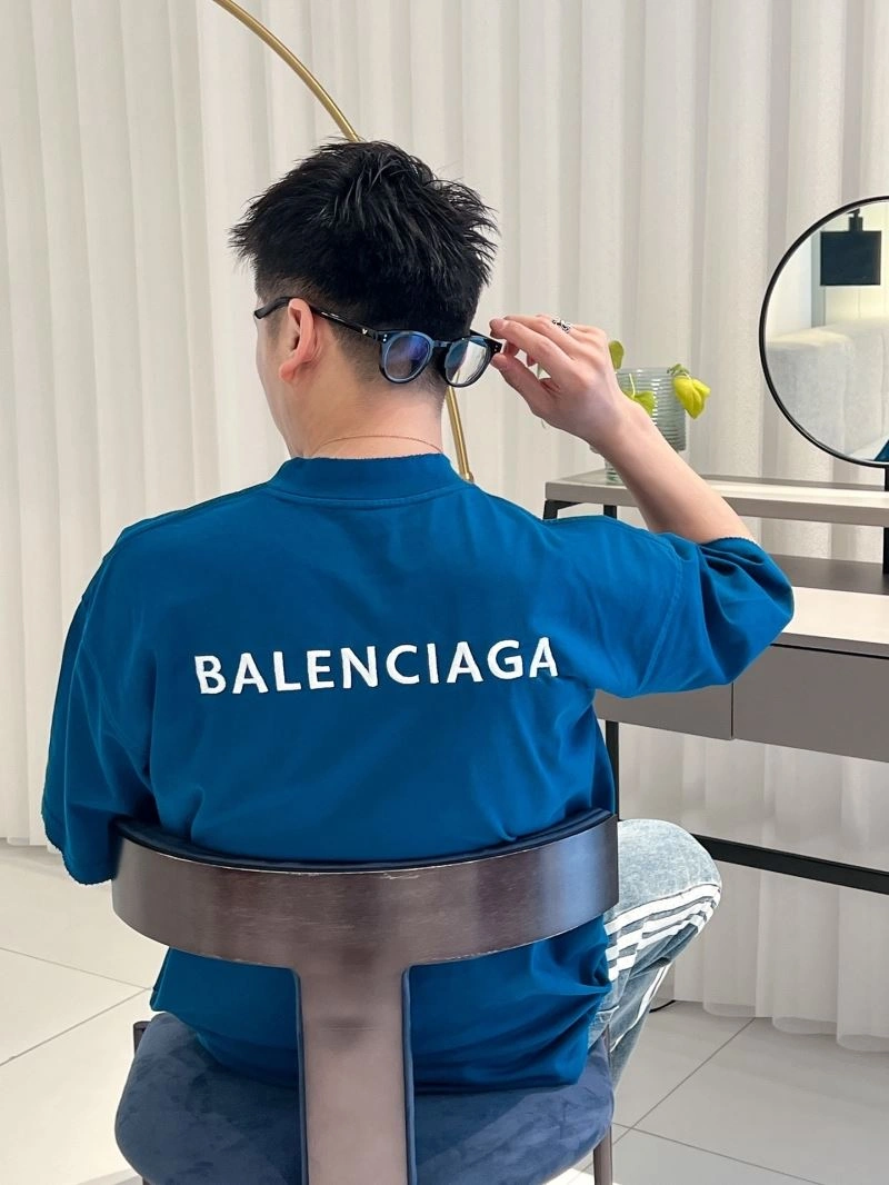 Affordable Balenciaga T-Shirts