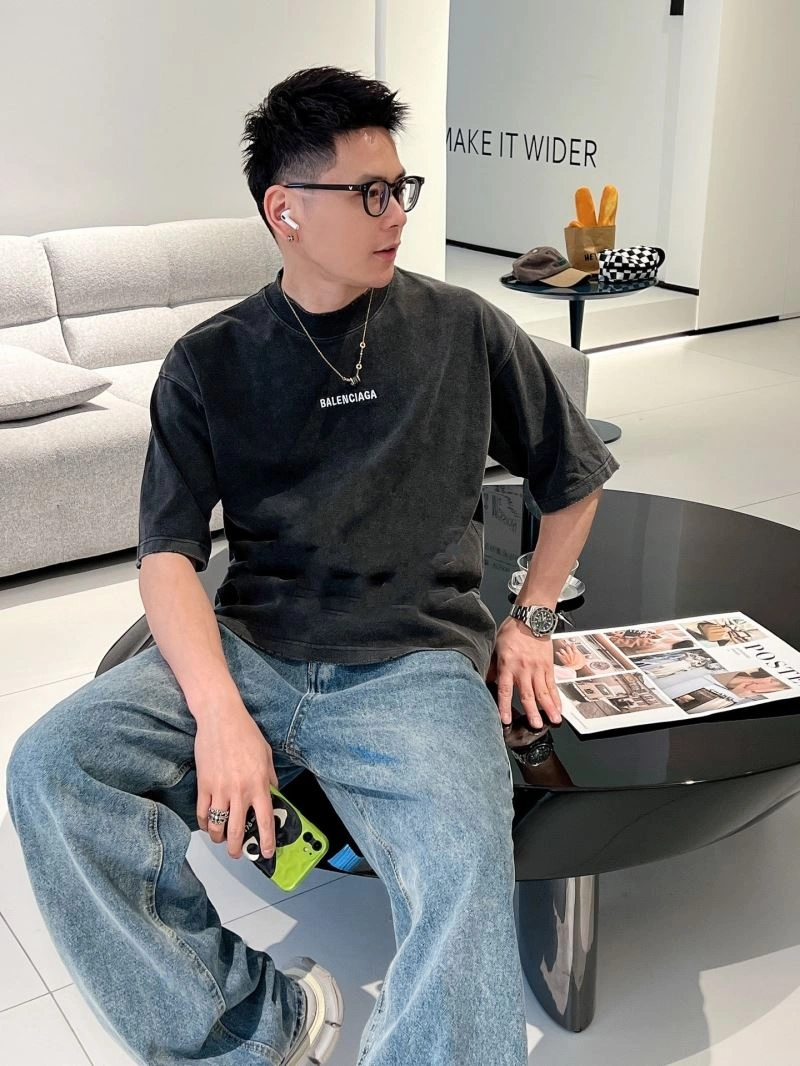 1:1 copy Balenciaga T-Shirts