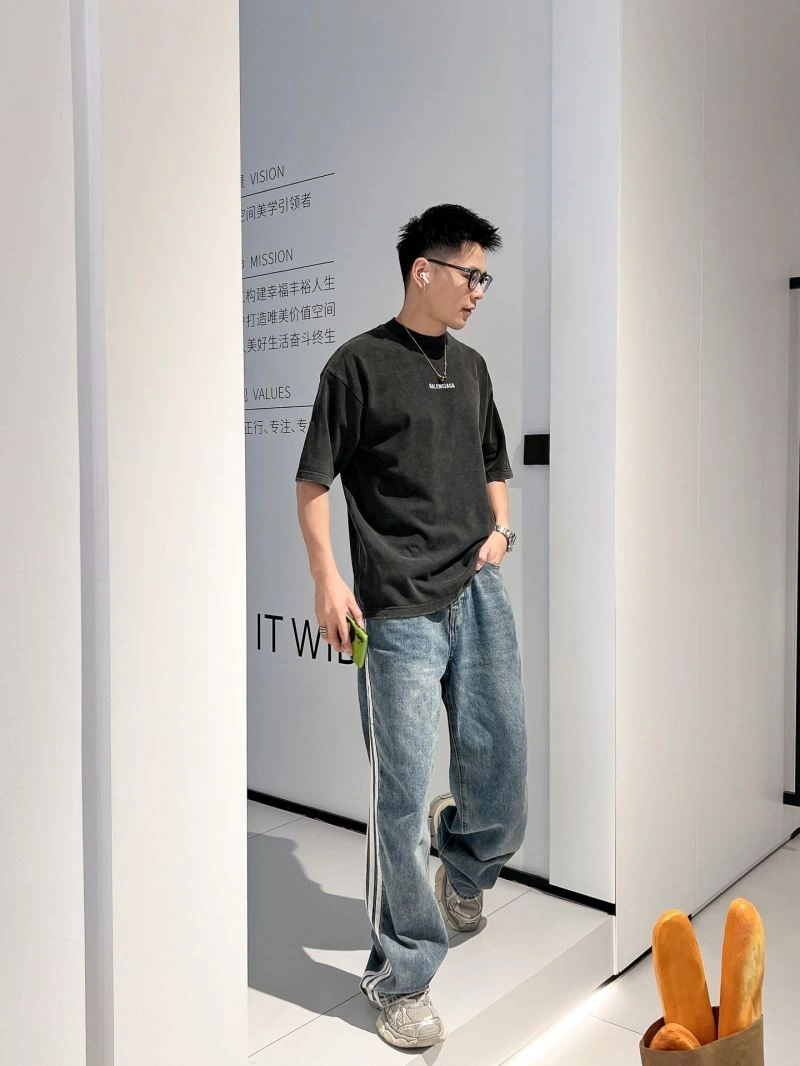 1:1 copy Balenciaga T-Shirts
