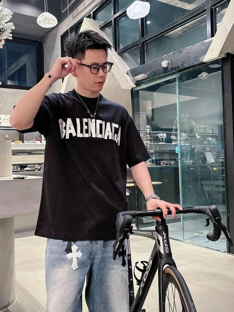 Balenciaga T-Shirts