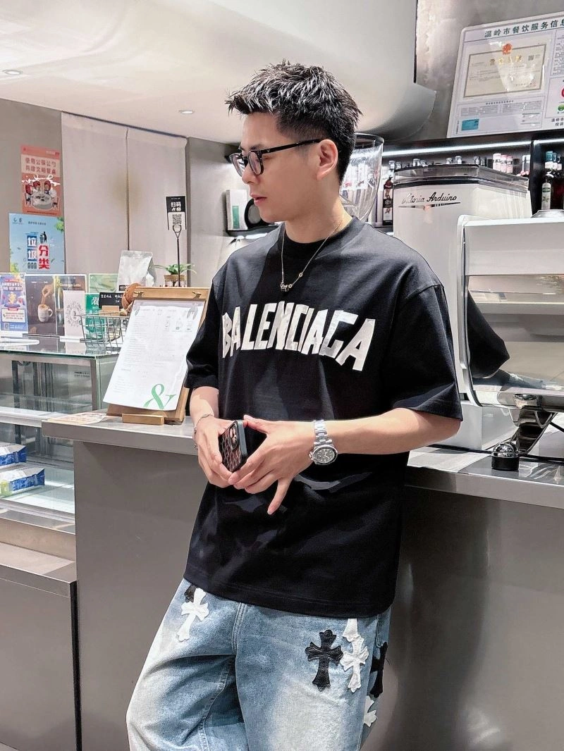 Indistinguishable Balenciaga T-Shirts