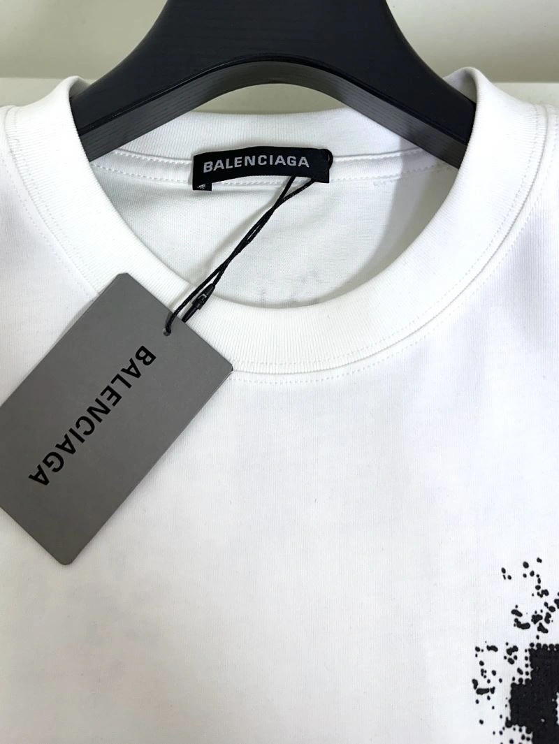Top match Balenciaga T-Shirts