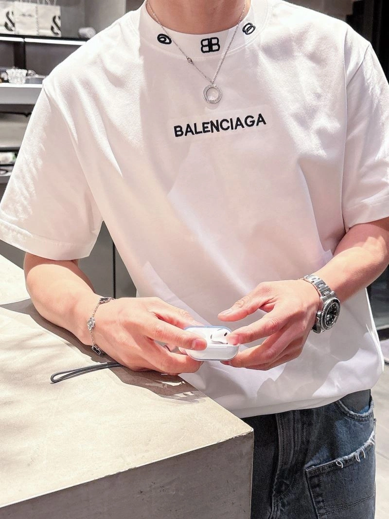 Discounted Balenciaga T-Shirts