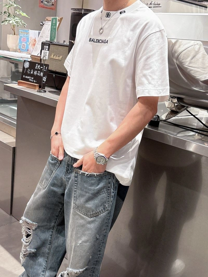 Discounted Balenciaga T-Shirts