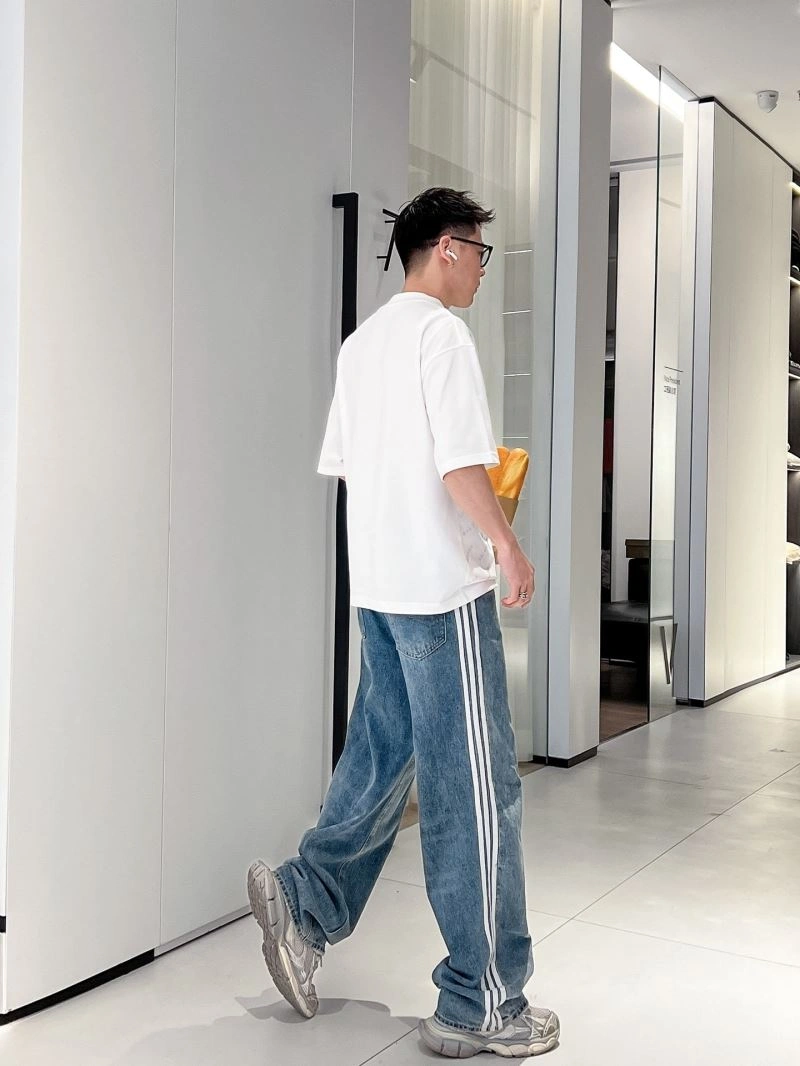 Affordable Balenciaga T-Shirts