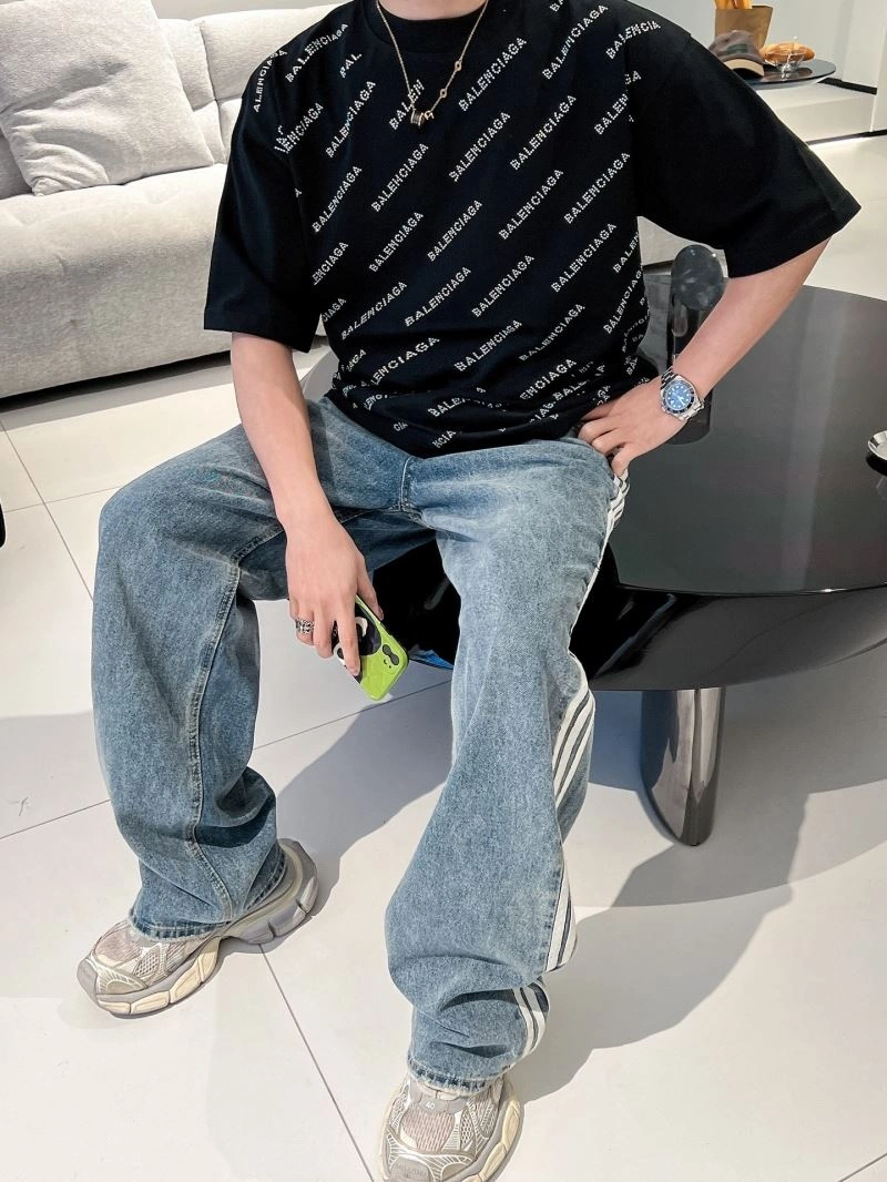 Value-priced Balenciaga T-Shirts