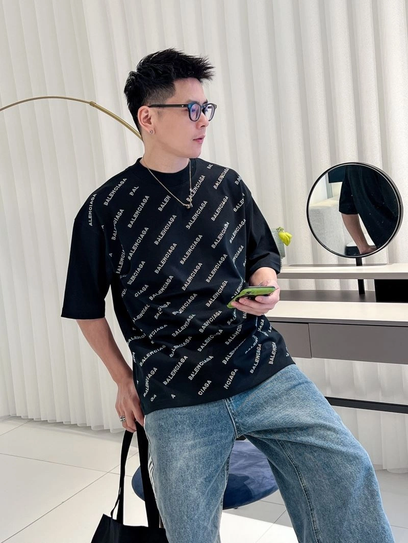Value-priced Balenciaga T-Shirts