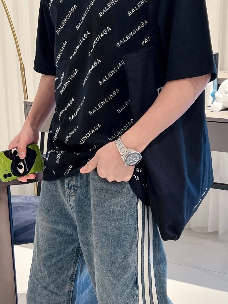 Value-priced Balenciaga T-Shirts