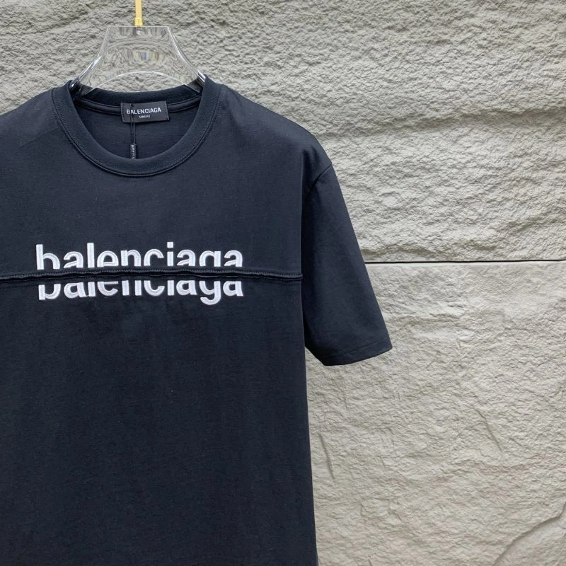 Accurate model Balenciaga T-Shirts