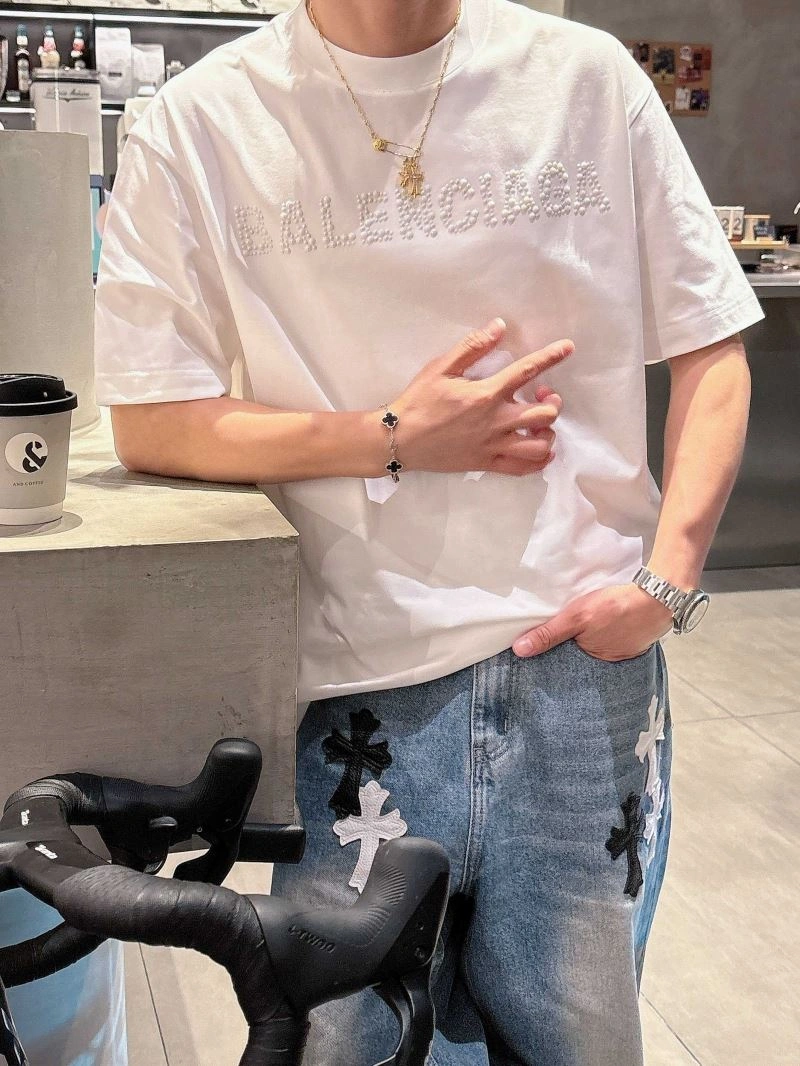 Reasonably priced Balenciaga T-Shirts