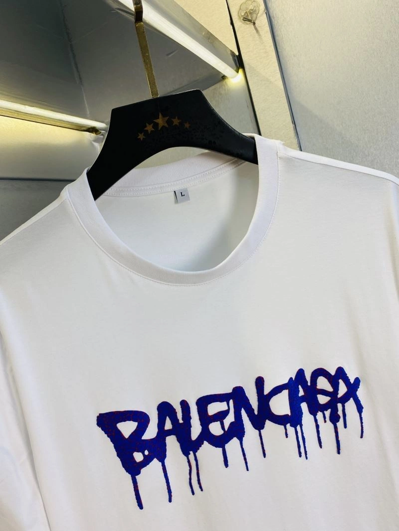 Inexpensive Balenciaga T-Shirts