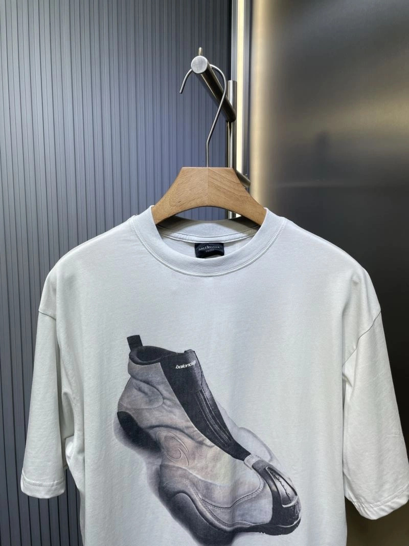Indistinguishable Balenciaga T-Shirts