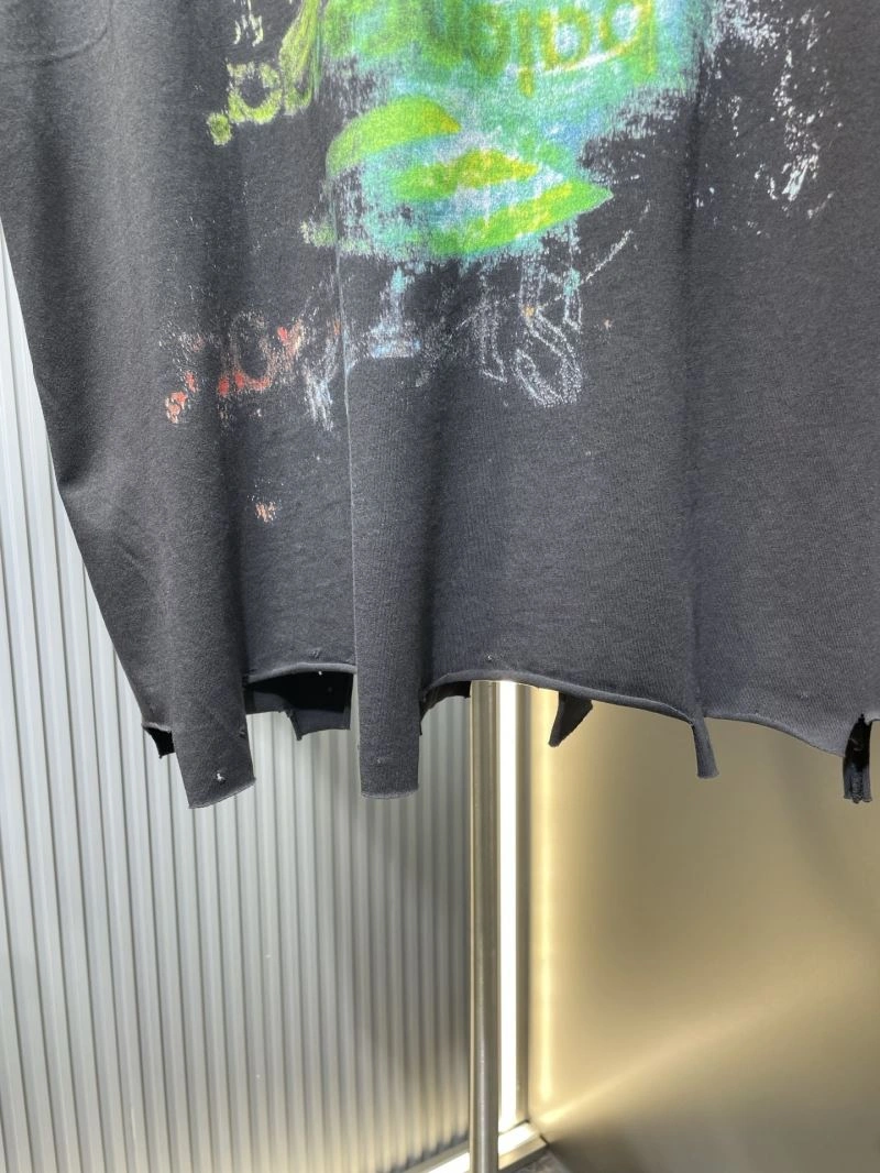Accurate model Balenciaga T-Shirts