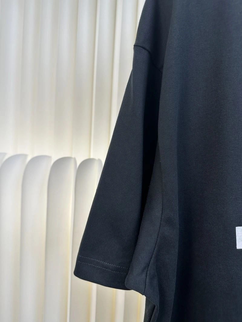 High accuracy Balenciaga T-Shirts