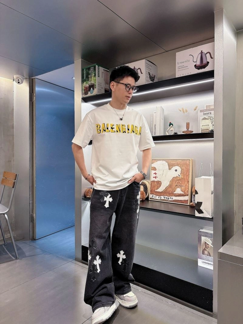 Cut-rate Balenciaga T-Shirts