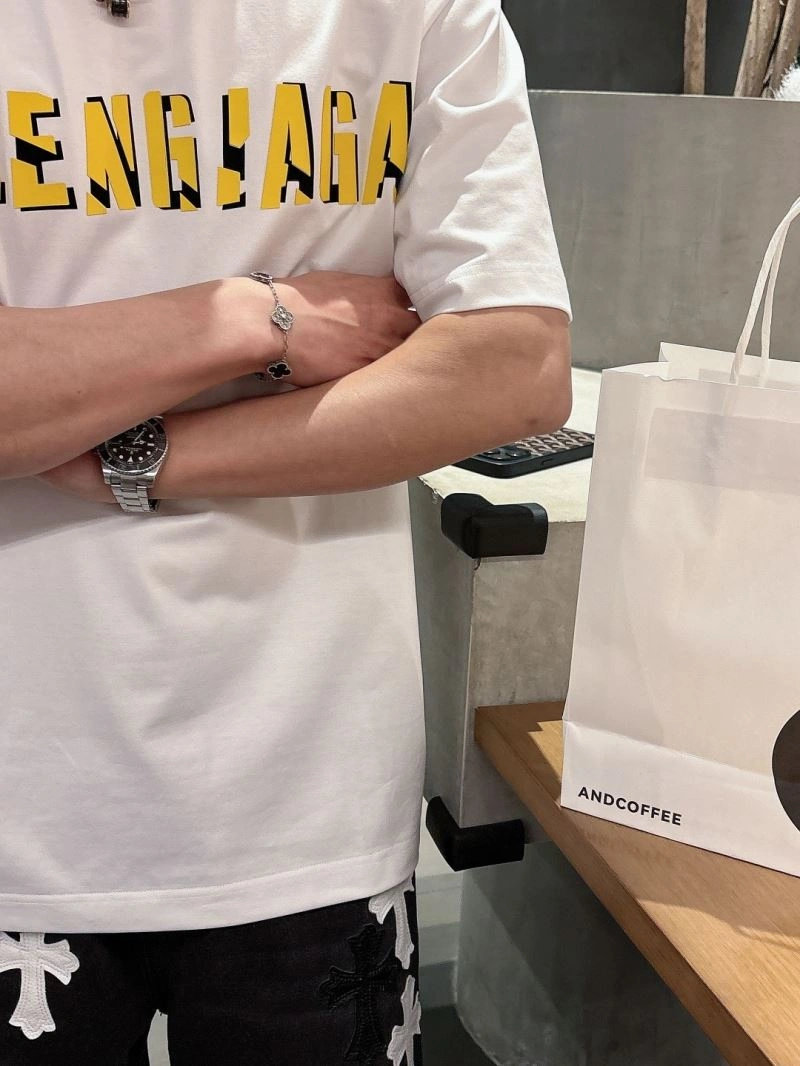 Cut-rate Balenciaga T-Shirts