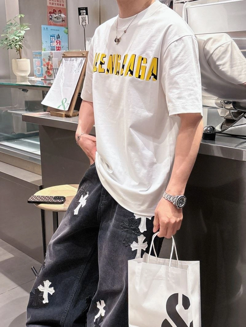 Cut-rate Balenciaga T-Shirts