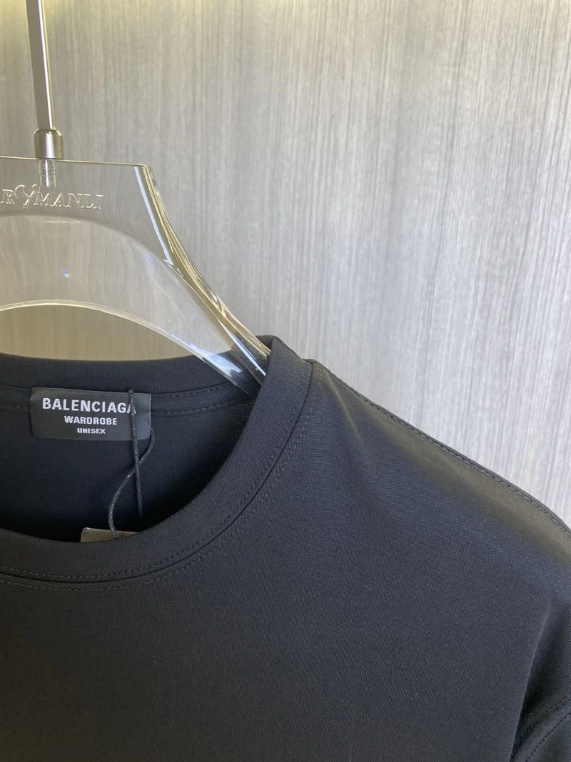 Inexpensive Balenciaga T-Shirts