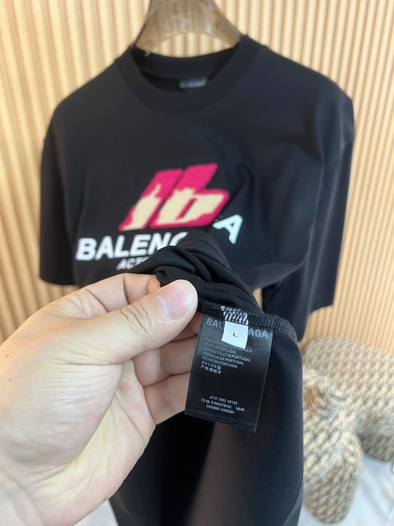 High accuracy Balenciaga T-Shirts