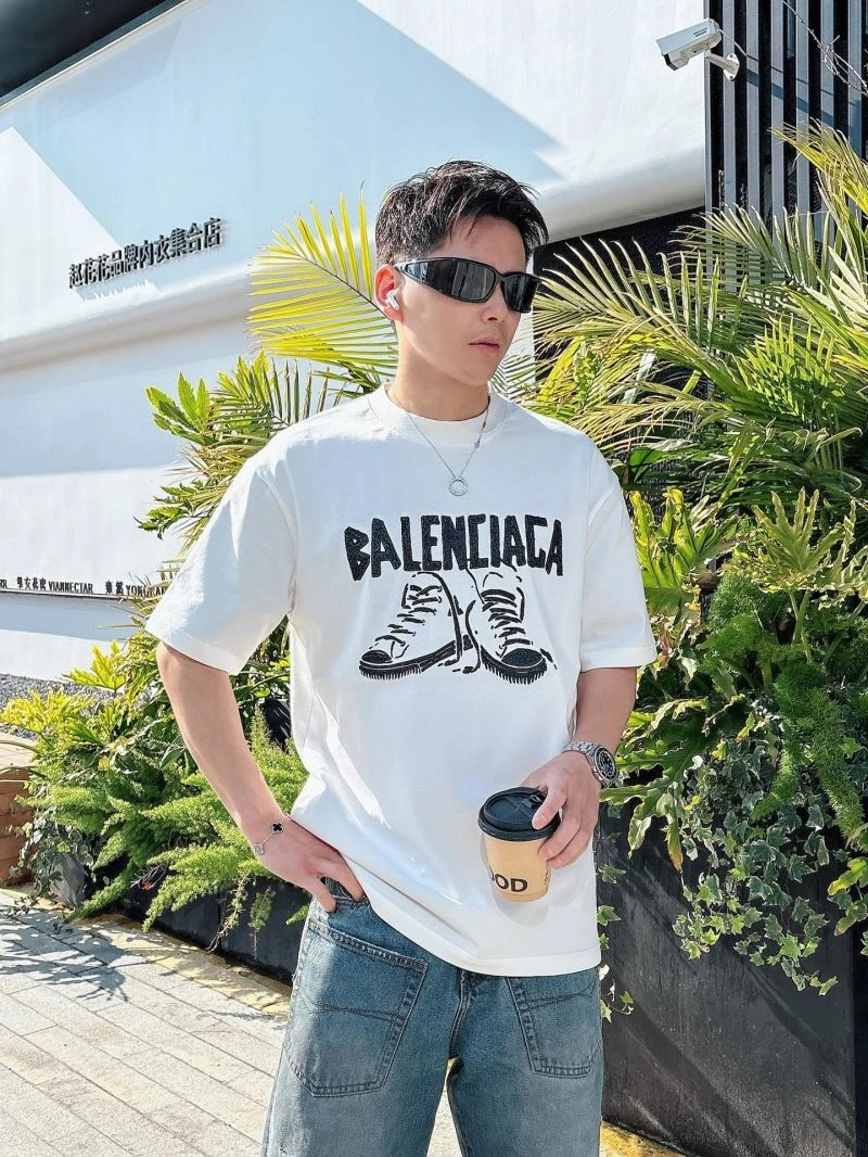 Balenciaga T-Shirts