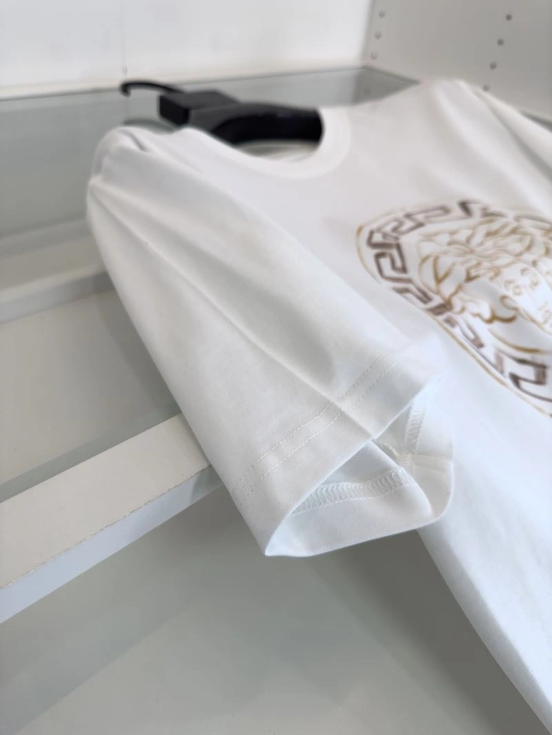 Discounted Balenciaga T-Shirts
