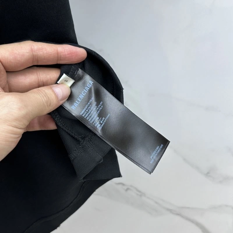 Inexpensive Balenciaga T-Shirts