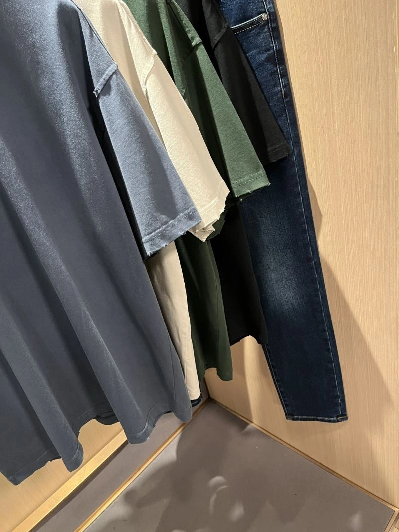 Discounted Balenciaga T-Shirts