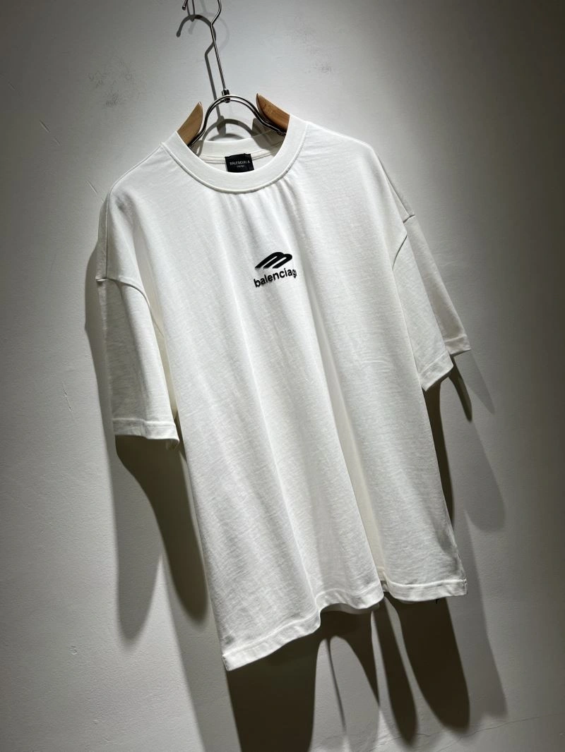 Economical Balenciaga T-Shirts