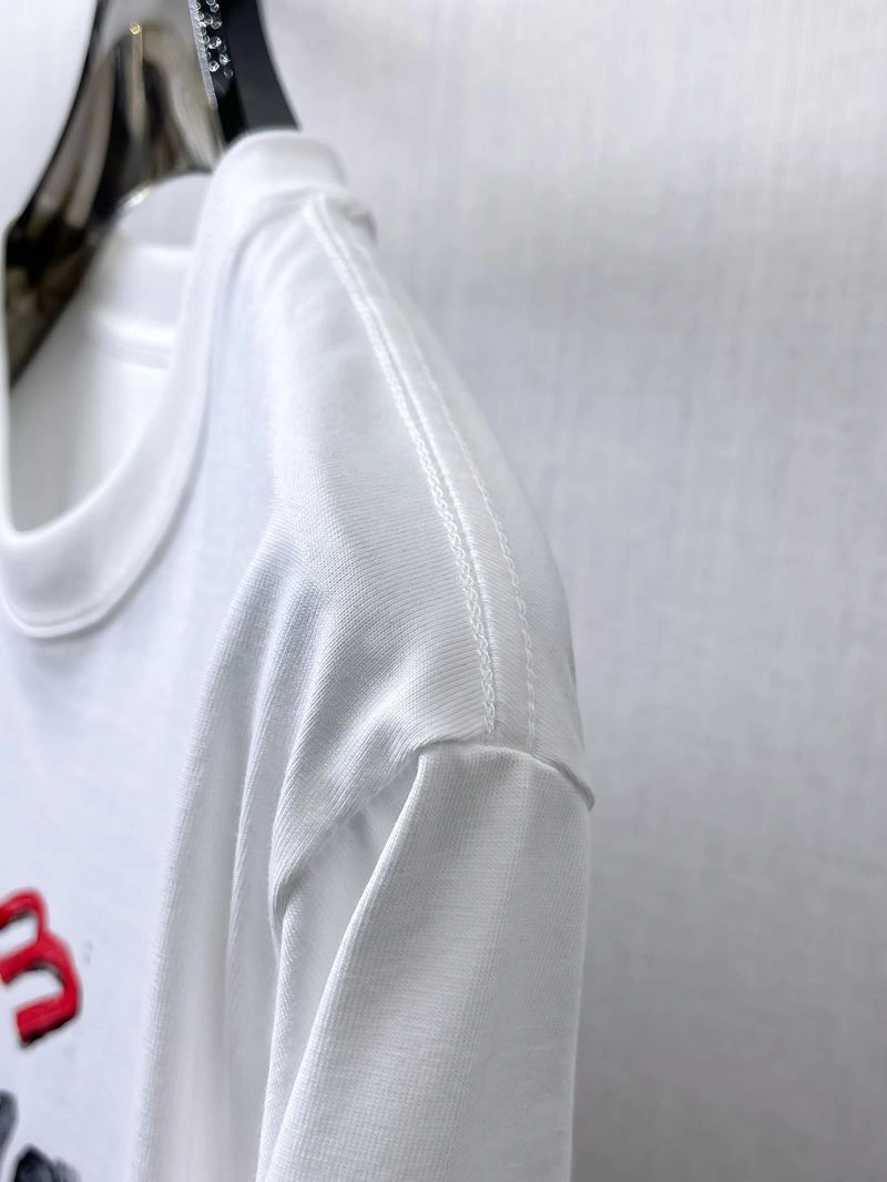 Bargain Balenciaga T-Shirts
