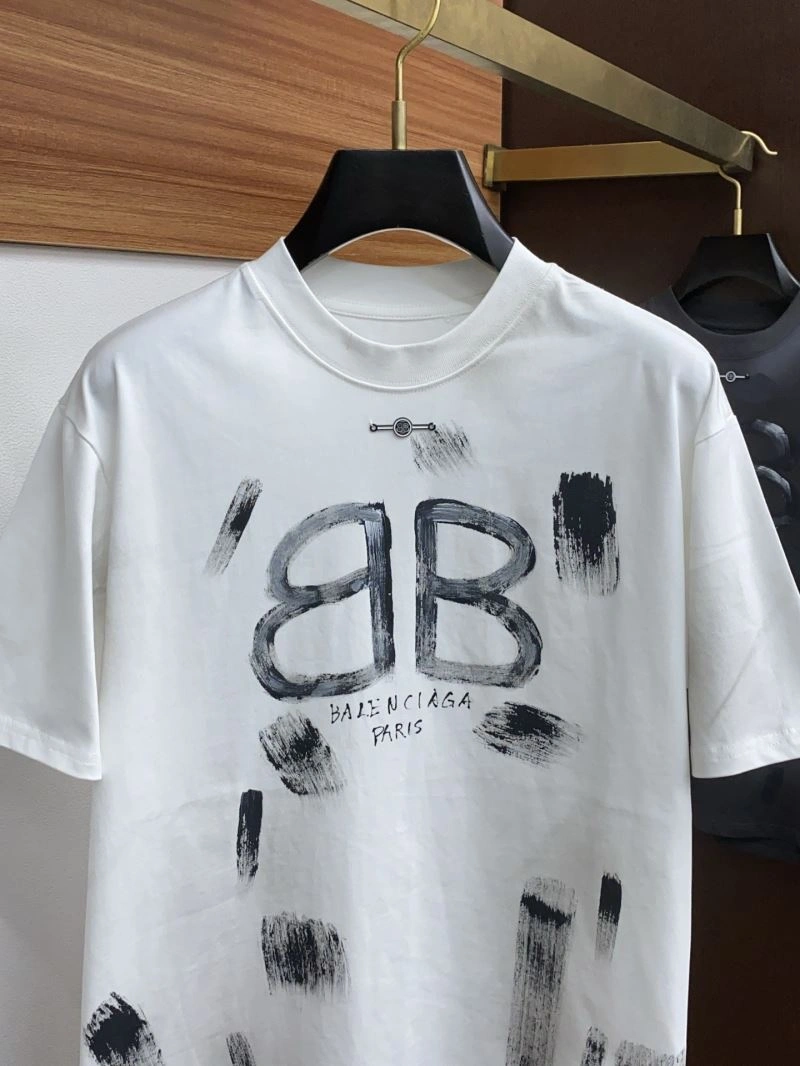 Inexpensive Balenciaga T-Shirts