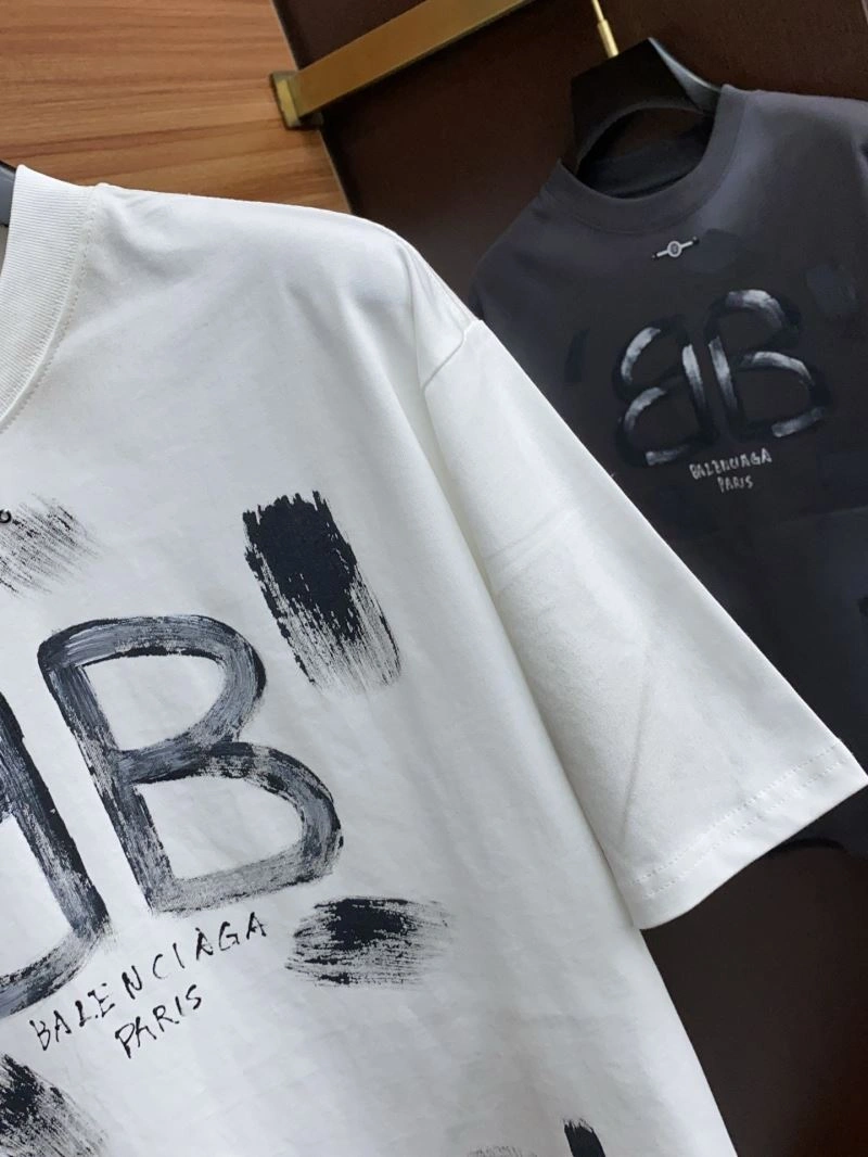 Inexpensive Balenciaga T-Shirts