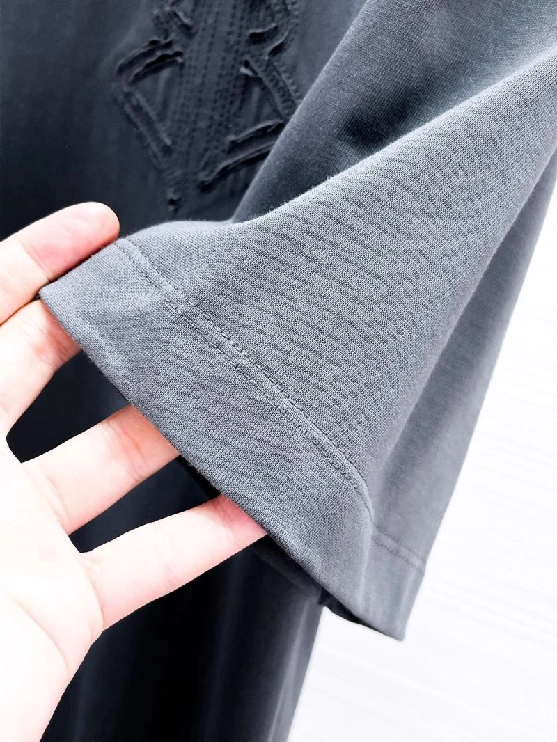 Indistinguishable Balenciaga T-Shirts