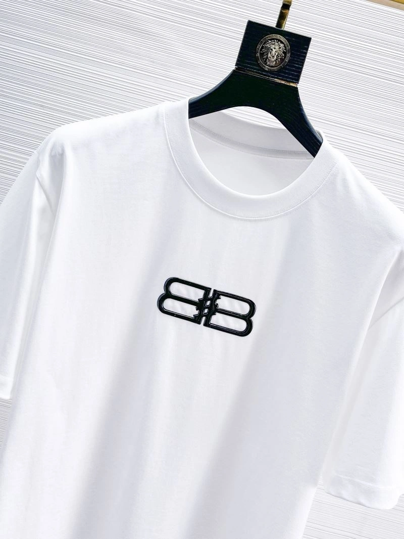 Accurate model Balenciaga T-Shirts