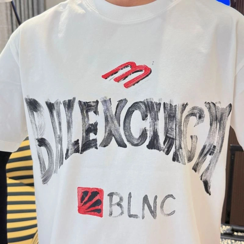 Bargain Balenciaga T-Shirts